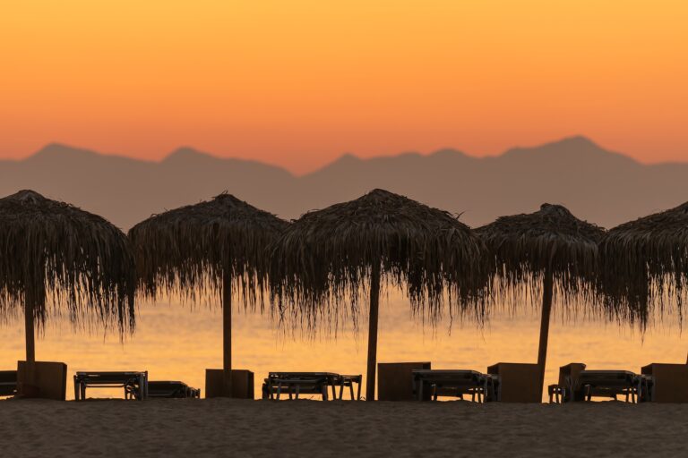 Simos Beach in Elafonisos: A Slice of the Caribbean in Greece - Greek ...